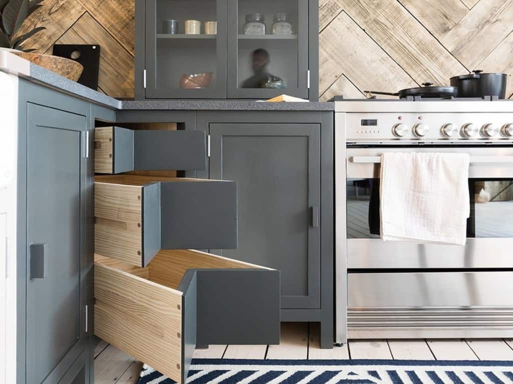 Modern kitchen designs - five of the most stylish kitchen companies (in ...