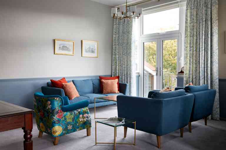 Interior design for a headteacher's office - Design for Me